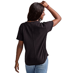 Hanes Comfortblend Women's Tri-Blend Relaxed Fit T-Shirt, Oversized Lightweight Tee, Available in Plus Size, Black, Small