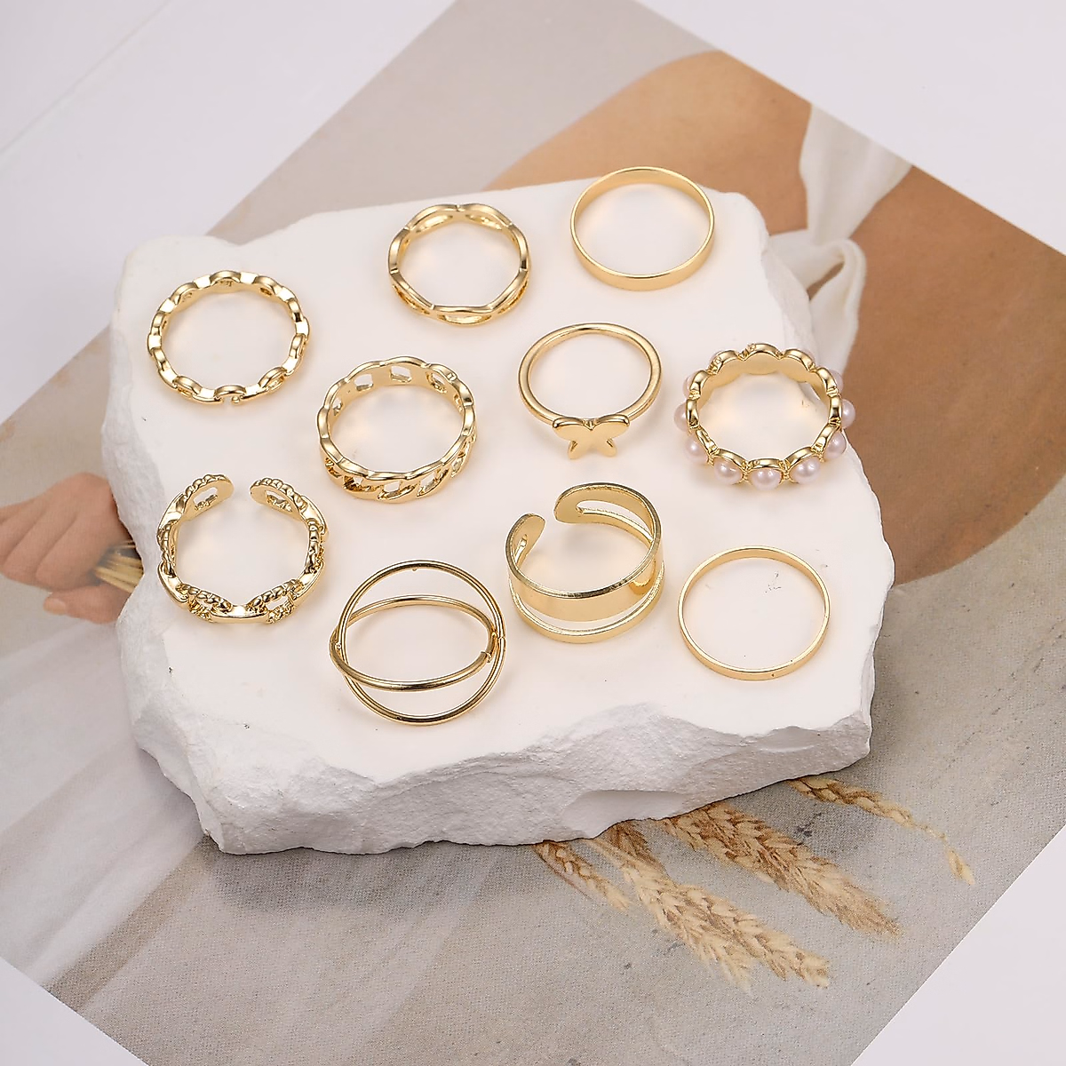 Gold Kunckle Rings Set for Women, 19 Pcs Cute Stackable Rings Pack Boho Snake Butterfly Statement Vintage Rings Set for Jewelry