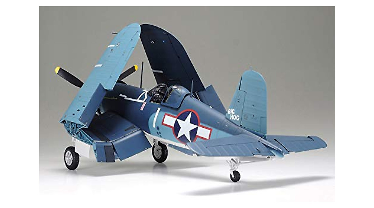 Tamiya Vought F4U-1A Corsair Model Kit - 1/32 Scale with Figures