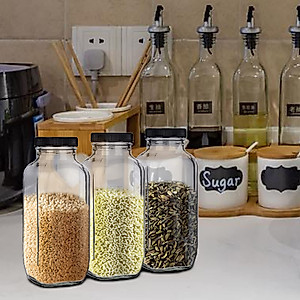 Yarlung 12 Pack 17Oz French Glass Spices Jars with Plastic Lids, Clear Square Water Juice Bottles for Storing Herbs, Condiments, Cereals, Milk, Beverages, Kitchen, Pantry, Office