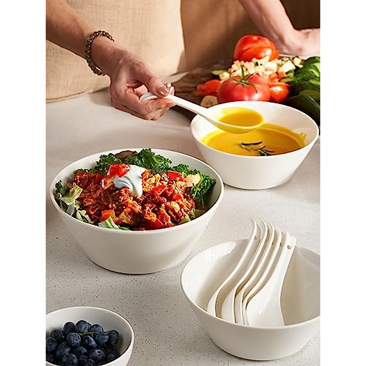 DOWAN 32 OZ Large Soup Bowls Set of 4 - White Ceramic Bowls for Ramen, Cereal, Pasta, Salad, Fruit - Dishwasher & Microwave Safe