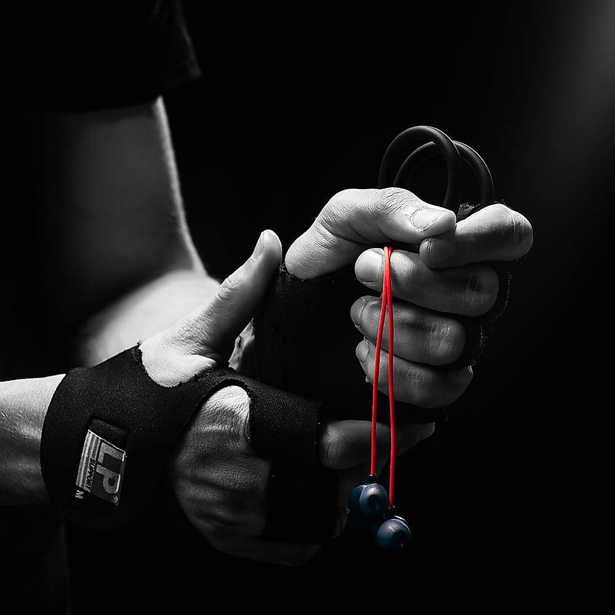 1MORE Spearhead VR BT in-Ear Headphones Bluetooth Gaming Earphones with Microphone, 3D Stereo Wireless Sound, LED, Environmental Noise Cancellation, Fast Charging and Volume Controls for Esports