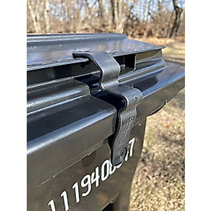 SafeWaste Push Clip Auto-Release Rubber Trash Can Lid Latch, for Litter Prevention and Safety. Stops Wind Blowing lid Open, Stops Animals accessing Contents. Automatically Releases When Collected
