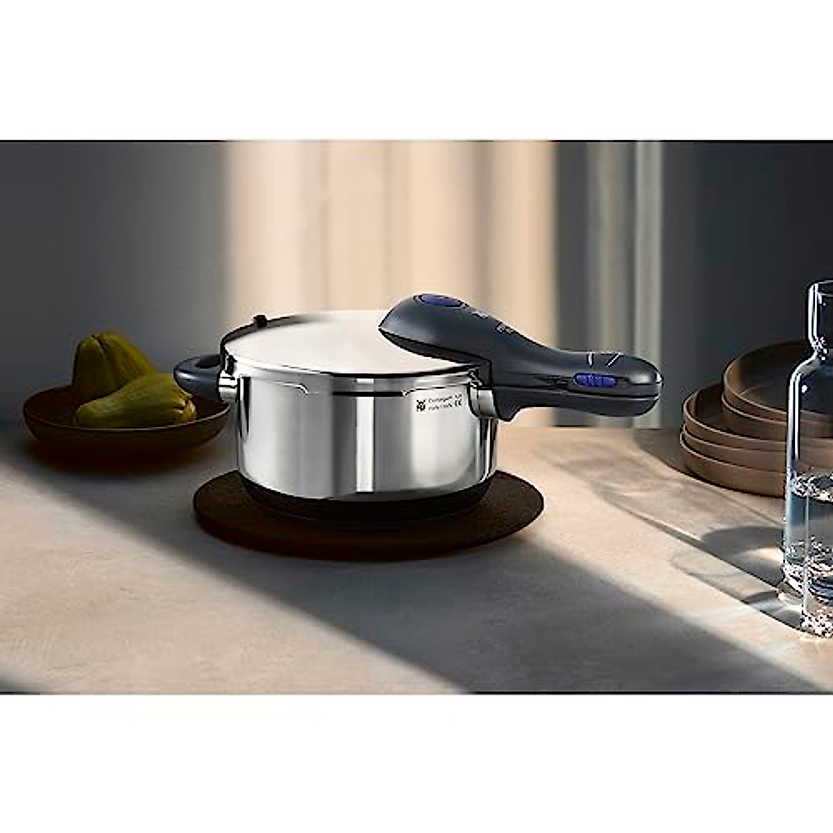 WMF Perfect Plus – Set with Quick Cooker Diameter 22 cm Diameter of 4 Litres and a Half + Body 3 Litres with Flame Protection, Cromargan Stainless Steel for Induction