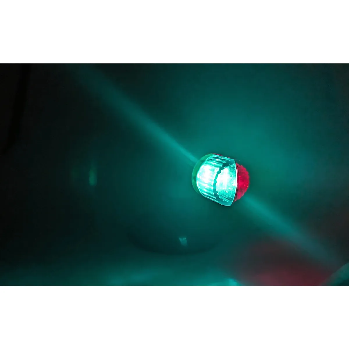 Pactrade Marine Boat Navigation Lights - Battery Powered Portable LED Red Green Bow Light (Suction Cup Mount) | Battery Operated Boat Lights, Kayak Lights for Night Kayaking