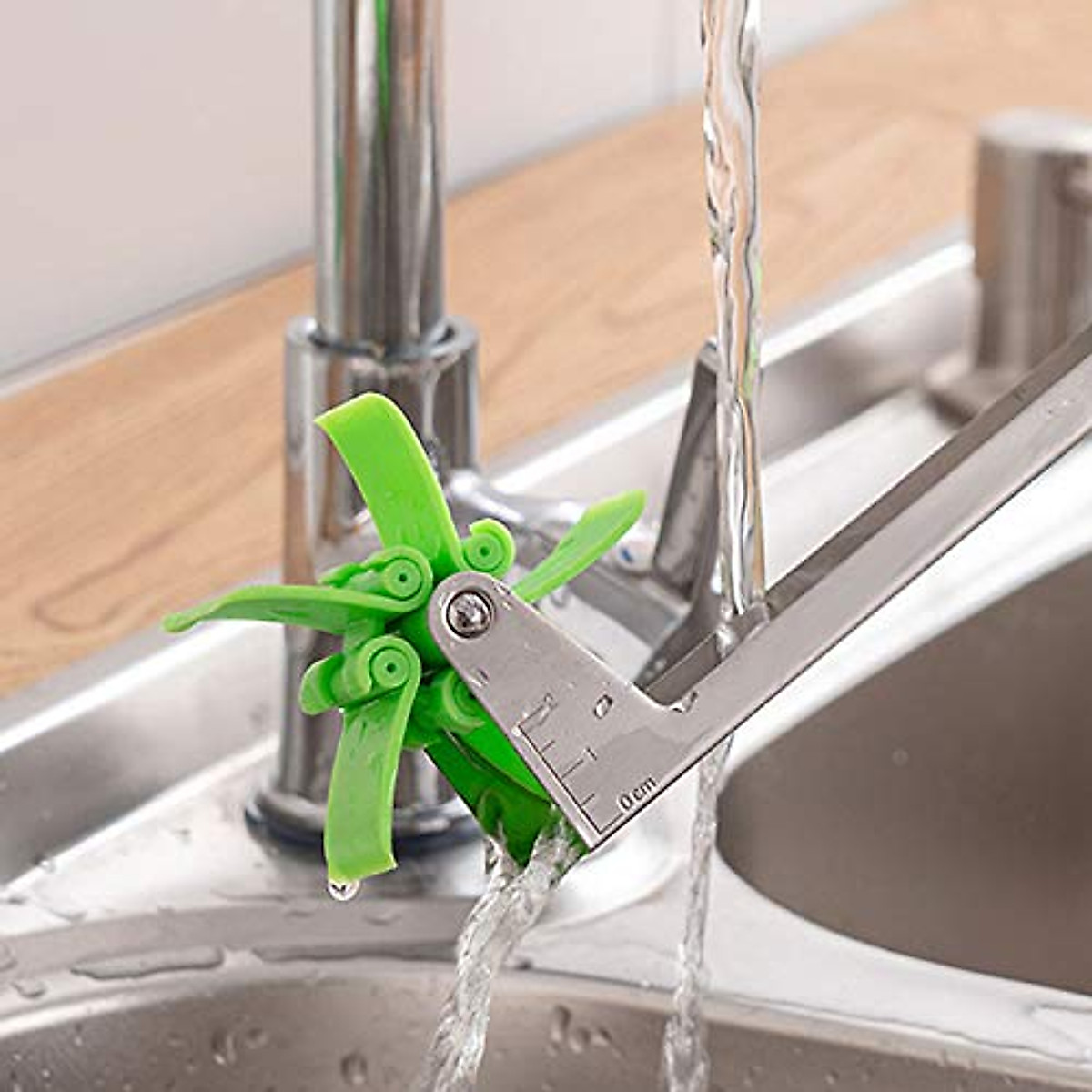 Watermelon slicer cutter Windmill Auto Stainless Steel Melon Cuber Knife Corer Fruit Vegetable Tools Kitchen Gadgets (Green)