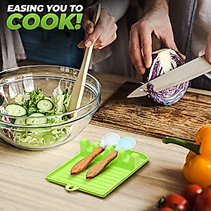 Look2Like Kitchen Spoon Rest - Cooking Utensil Rest for Countertop - Multifunction Heat Resistant Spatula Utensils Ladle Spoons Pot Lid Holder with Drip Pad - Stove Rack Resting Gadgets – Green