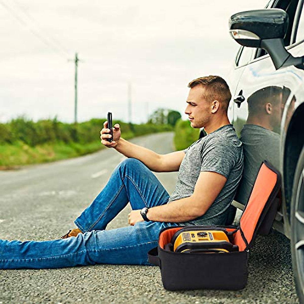 LEFOR·Z Air Compressor Carrying Bag Protective Case Compatible for DEWALT DCC020IB 20V Max Tire Inflator/Dewalt DCC18N-18V with Battery and Charger Pocket(Black)