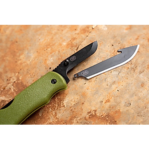 OUTDOOR EDGE Razor Mini Folding Pocket Knife | Compact 2.2" EDC Knife with RazorSafe Replaceable Blades | Perfect Small Everyday Carry Knife for Men Women | Includes 2 Replaceable Drop Point Blades