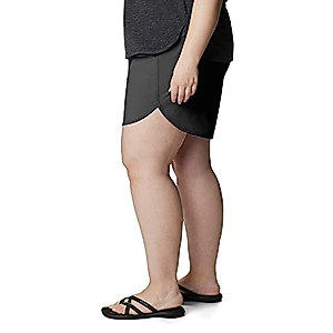 Columbia Women's Bogata Bay Stretch Short, Black, Small x 5L