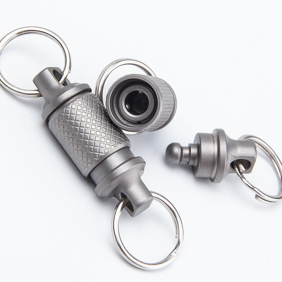 WARHERO Titanium Key Chains Clip For Car Keys Quick Release Detachable Keychain Clip Mini Pull Apart Key Rings Lightweight and Durable Design Key Organizer