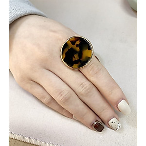 Dtja Round Tortoise Shell Statement Ring for Women Fashion Adjustable Acrylic Leopard Textured Big Band Finger Rings Comfort Fit Gold Plated Retro Birthday Holiday Y2K Party Jewelry