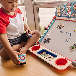 Melissa & Doug PAW Patrol Wooden Double-Sided Tabletop Art Center Easel (33 Pieces) - PAW Patrol Toys, Double-Sided Children's Easel, Easel For Toddlers And Kids Ages 3+