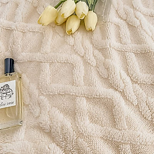 Bedbay Sherpa Fleece Blanket 70x80 Inch Beige Throw Blanket Boho Tufted Blanket Soft Warm Plush Sherpa Fleece Blanket Versatile Blanket Fluffy Blanket for Bed Sofa Couch Travel(Cream,70"x80")