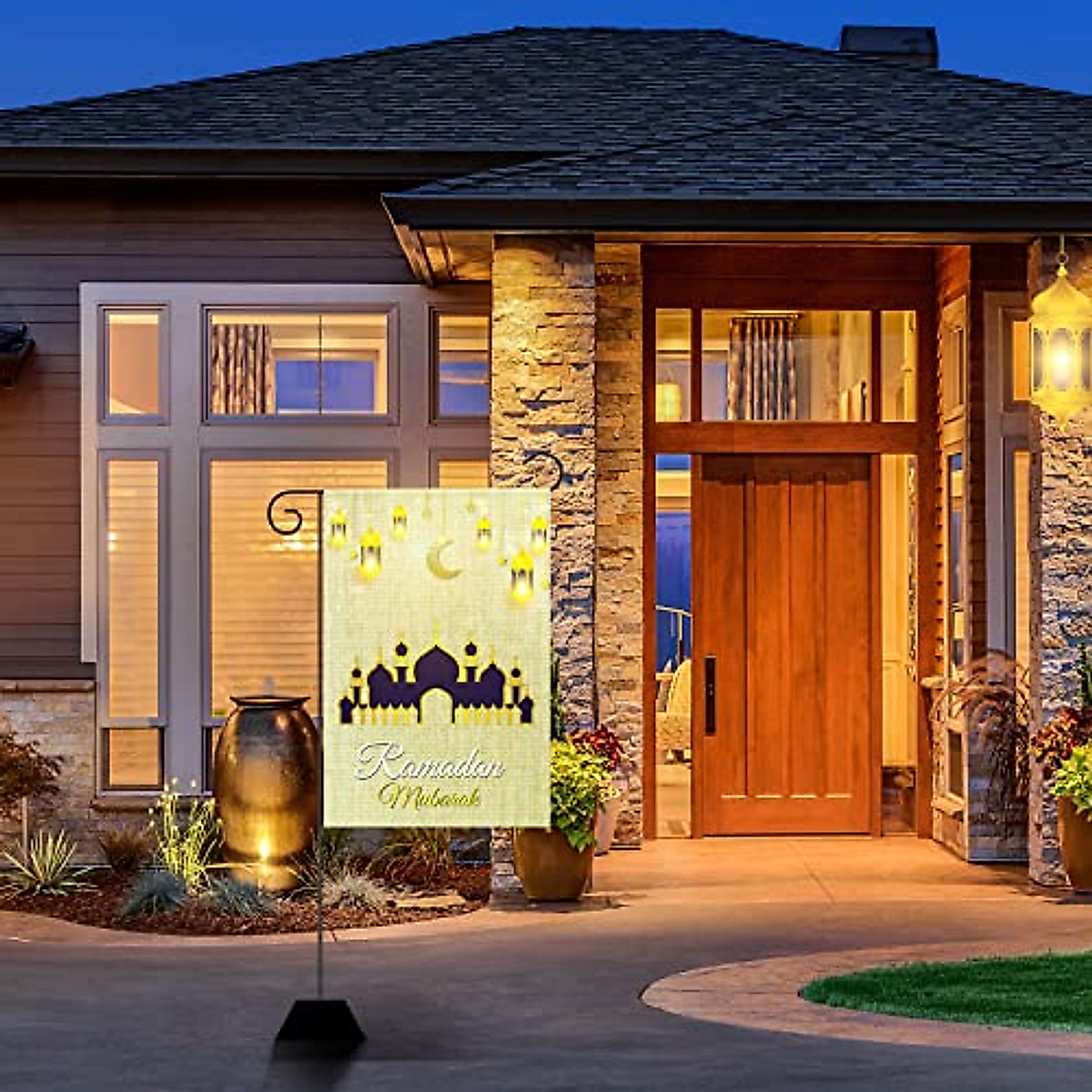 Ramadan Mubarak Garden Flag Welcome Ramadan House Flag Eid Mubarak Ramadan Decoration Outdoor Decorative Moon Lamp Flag Double Sided Seasonal Flag Lantern Pattern Moon and Star Yard Decor 12 x 18 Inch