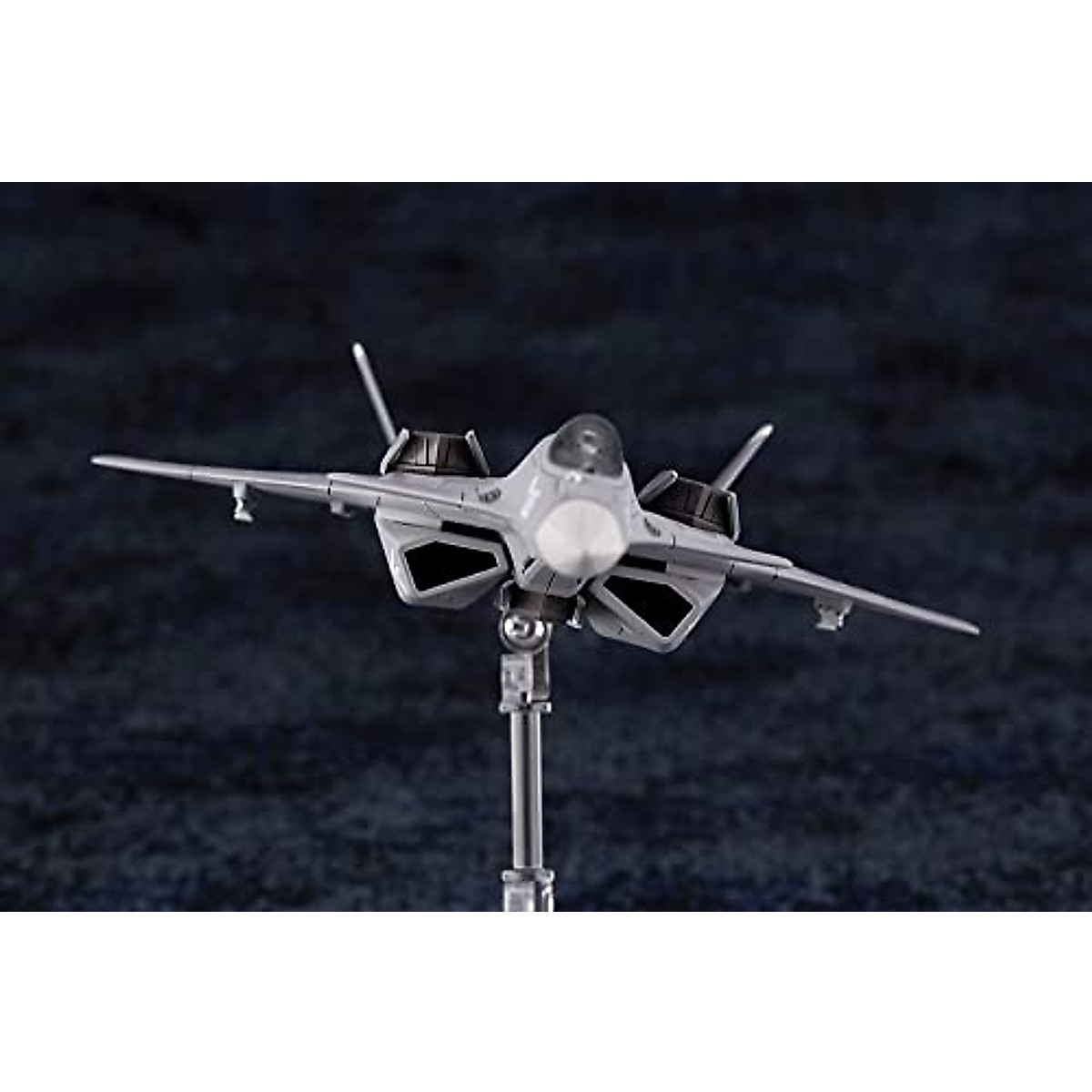 Kotobukiya Ace Combat: CFA-44 (Modelers Edition) 1:144 Scale Plastic Model Kit, Multicolor