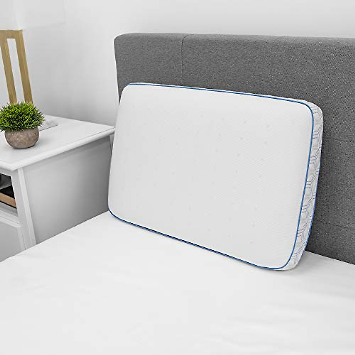 SensorPEDIC Memory Foam Pillow Standard Size, Therapeutic Memory Foam, Cooling Gel Technology, Luxury Cooling Cover, Breathable Foam Technology, Supportive for All Sleep Positions, Standard Size