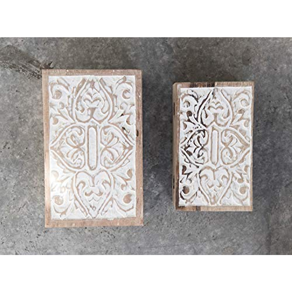 Creative Co-Op Handcarved & Whitewashed Mango Wood Boxes (Set of 2 Sizes) Misc Non-Food Storage, White, 2 Count