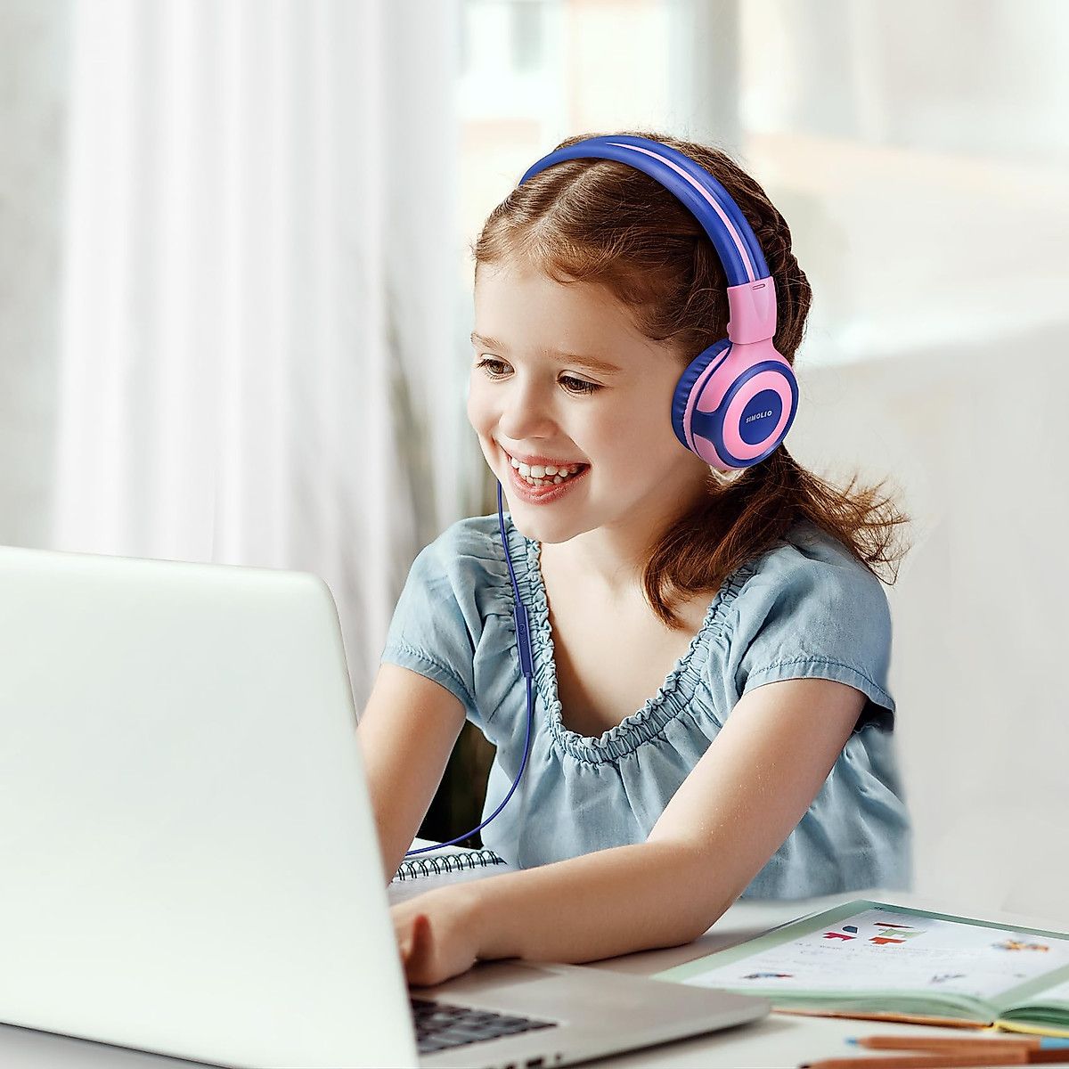 SIMOLIO 2 Pack Headphones for Kids with Mic, 75dB/85dB/94dB Safe Volume Limit, Wired School Headphones for Girls Boys Children Tablet Laptop Travel with Audio Share Function (Mint,Pink)