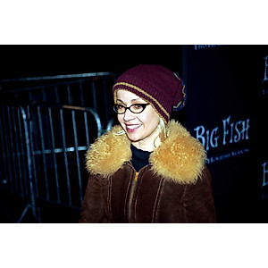 Posterazzi Poster Print Collection Janeane Garofalo at Premiere of Big Fish 1242003 by Janet Mayer Celebrity (20 x 16)