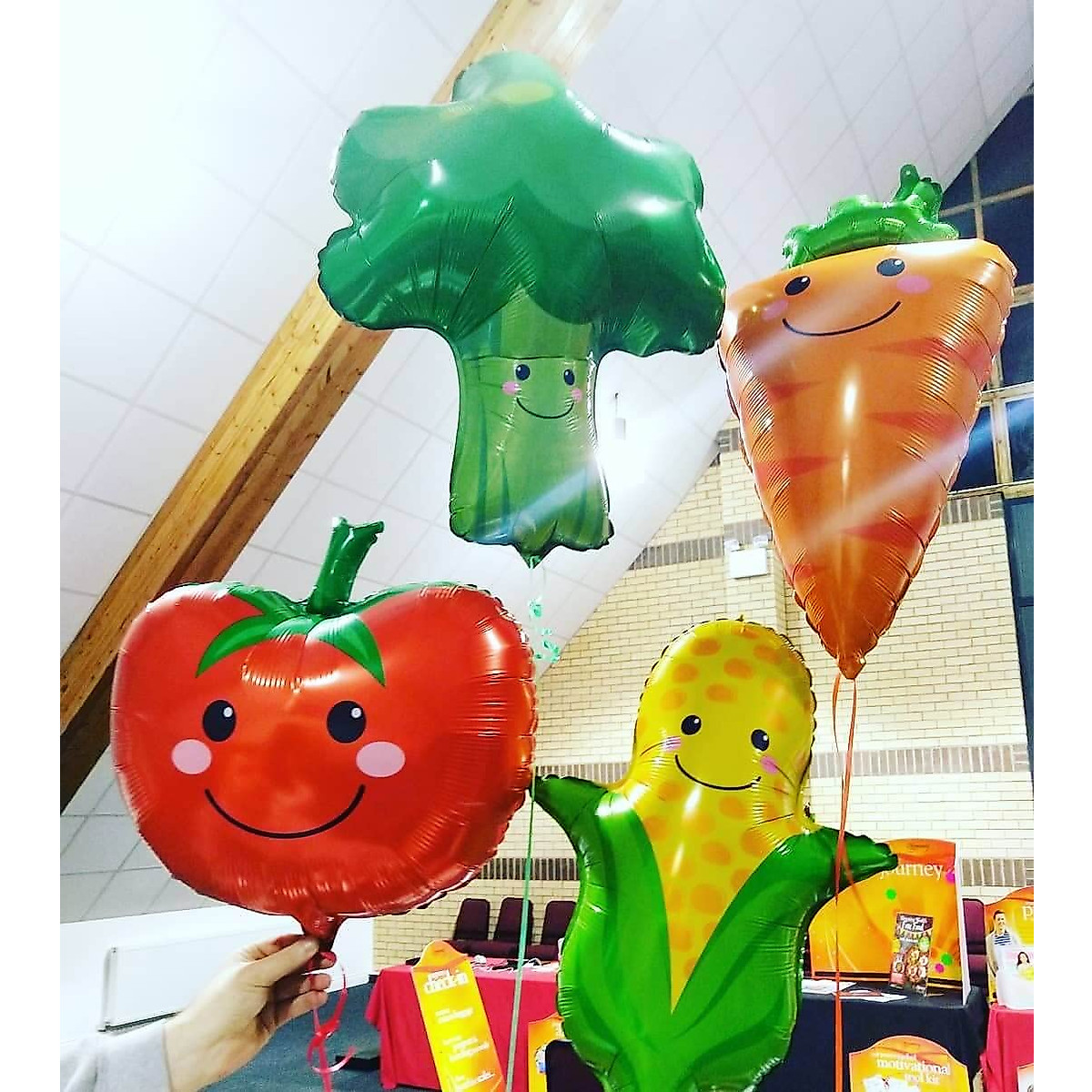8 Pack Gaint Fruit Vegetable Foil Balloons Cute Helium Mylar Strawberry Grape Banana Orange Corn Carrot Tomato Broccoli Balloons for Theme Birthday Party Decorations Supplies
