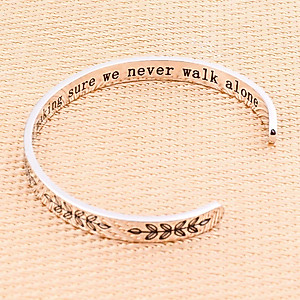 M MOOHAM Sister Gifts from Sister Bracelets Gifts - Sisters Birthday Christmas Jewelry Gifts from Sister Stainless Steel Cuff Bangle Bracelet, Mothers Day Present Gifts for Sister Birthday