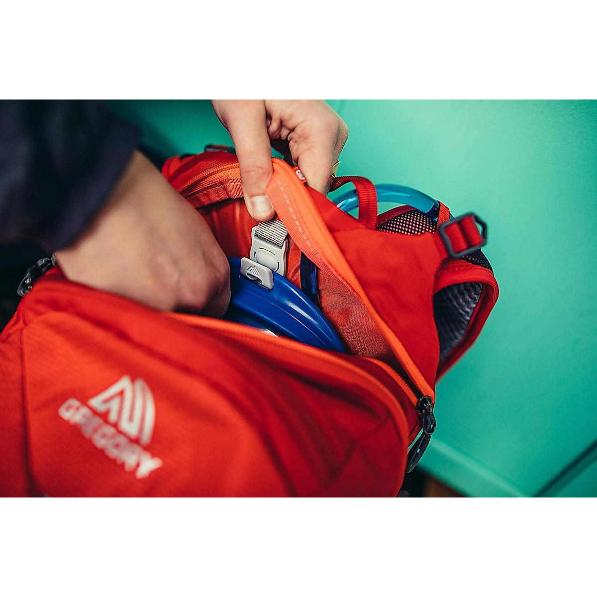 Gregory Mountain Products Maya 22 Liter Women's Daypack , Riviera Blue