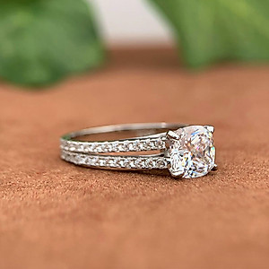 CGSRING 2 Carat Moissanite Engagement Ring Cushion Cut Moissanite Rings Cushion Moissanite Engagement Ring (10)