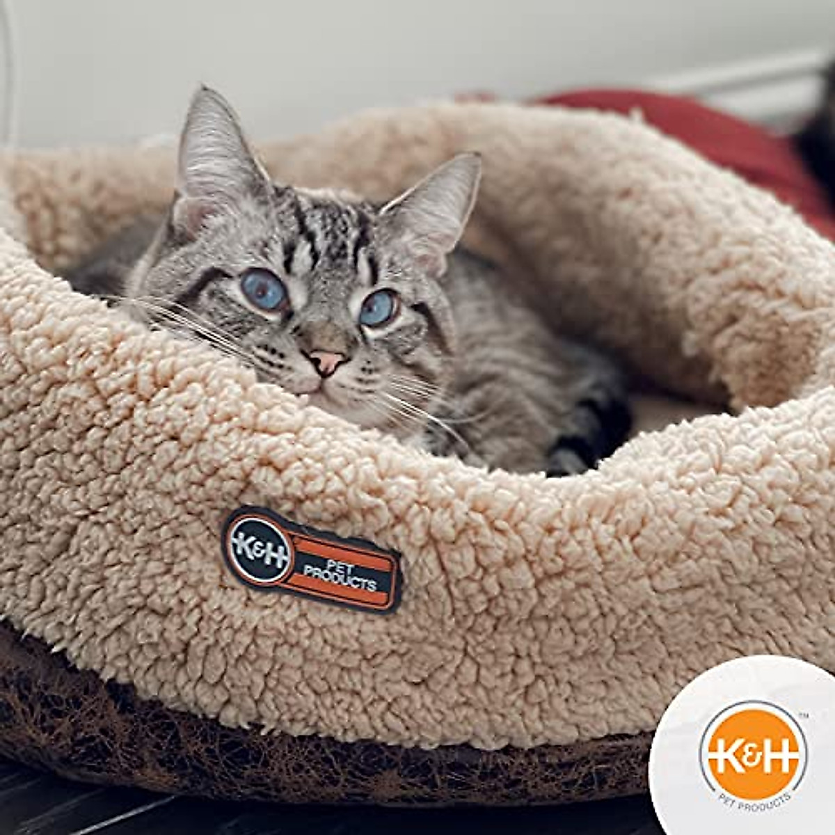 K&H PET PRODUCTS Thermo-Snuggle Cup Bomber - Indoor Heated Cat Bed Chocolate 14 X 18 Inches