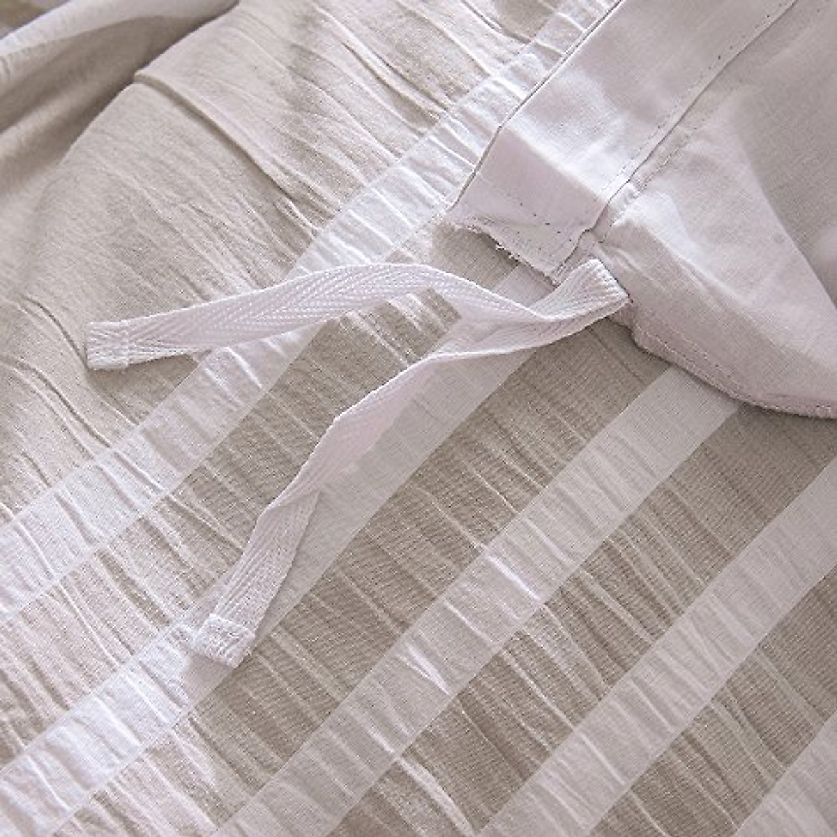 Amazon Brand – Pinzon Seersucker Duvet Cover Set,100% Cotton Yarn Dyed Seersucker Duvet Cover Set,3 Pieces Textured Stripe Bedding Set - Cream King