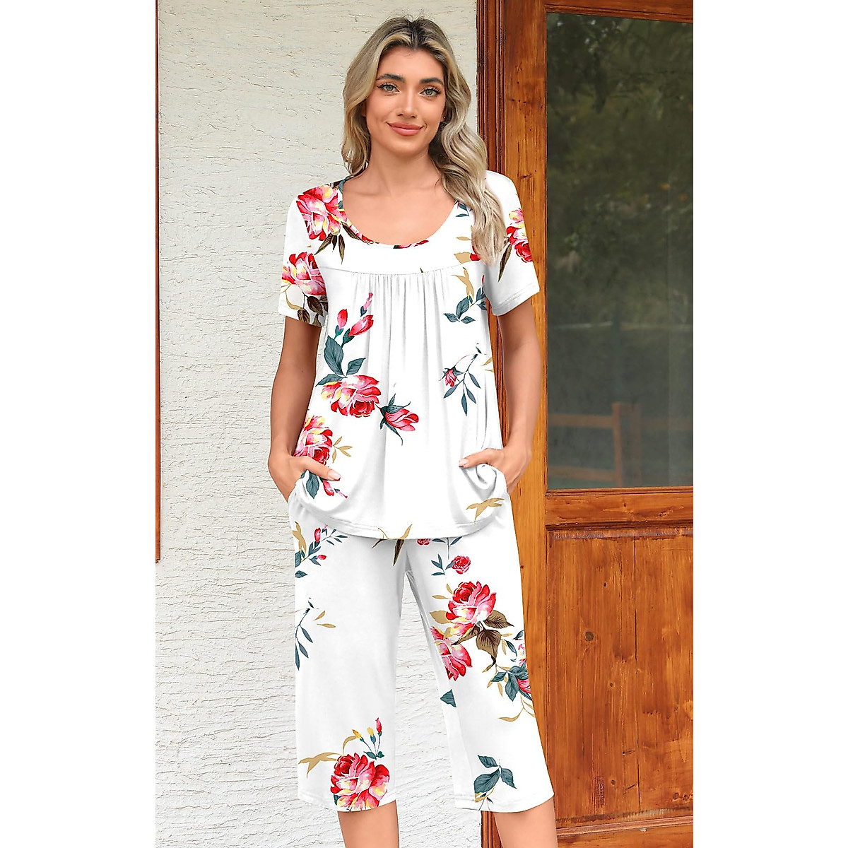 POPYOUNG Womens Pajama Sets Summer Ladies Pjs 2 Piece Loungewear Capri with Pockets Sleepwear L, Floral White