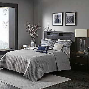 Madison Park King Quilt Set Lustrous Jacquard & Glitter Accent Coverlet Set for King Size Bed - All Season, Lightweight King Quilt Set, Shams, Decorative Pillow, King/Cal King Chevron Grey/Navy