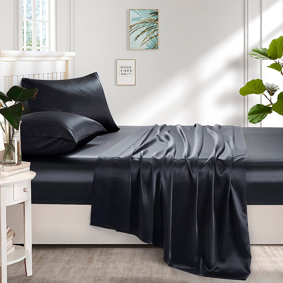 Lanest Housing Silk Satin Sheets, Twin Size Satin Bed Sheet Set with Deep Pockets, Cooling Soft and Hypoallergenic Satin Sheets Twin - Black