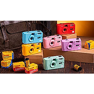 Kodak M35 Film Camera, Reusable, Focus Free, Easy to Use, Build in Flash and Compatible with 35mm Color Negative or Bl/W Film (Film and AAA Battery NOT Included) (Flame Scarlet)