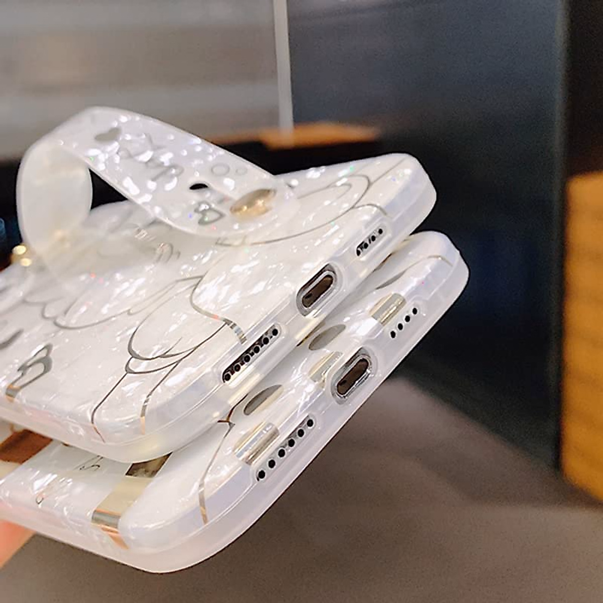 Jerisln Case for iPhone 14Pro Max Leopard Minnie Golden Sparkle Bling Cover with Wrist Strap Kickstand Holder with Metal Chain Crosssbody Shockproof Protective for Women Girls(Metal Chain Included)