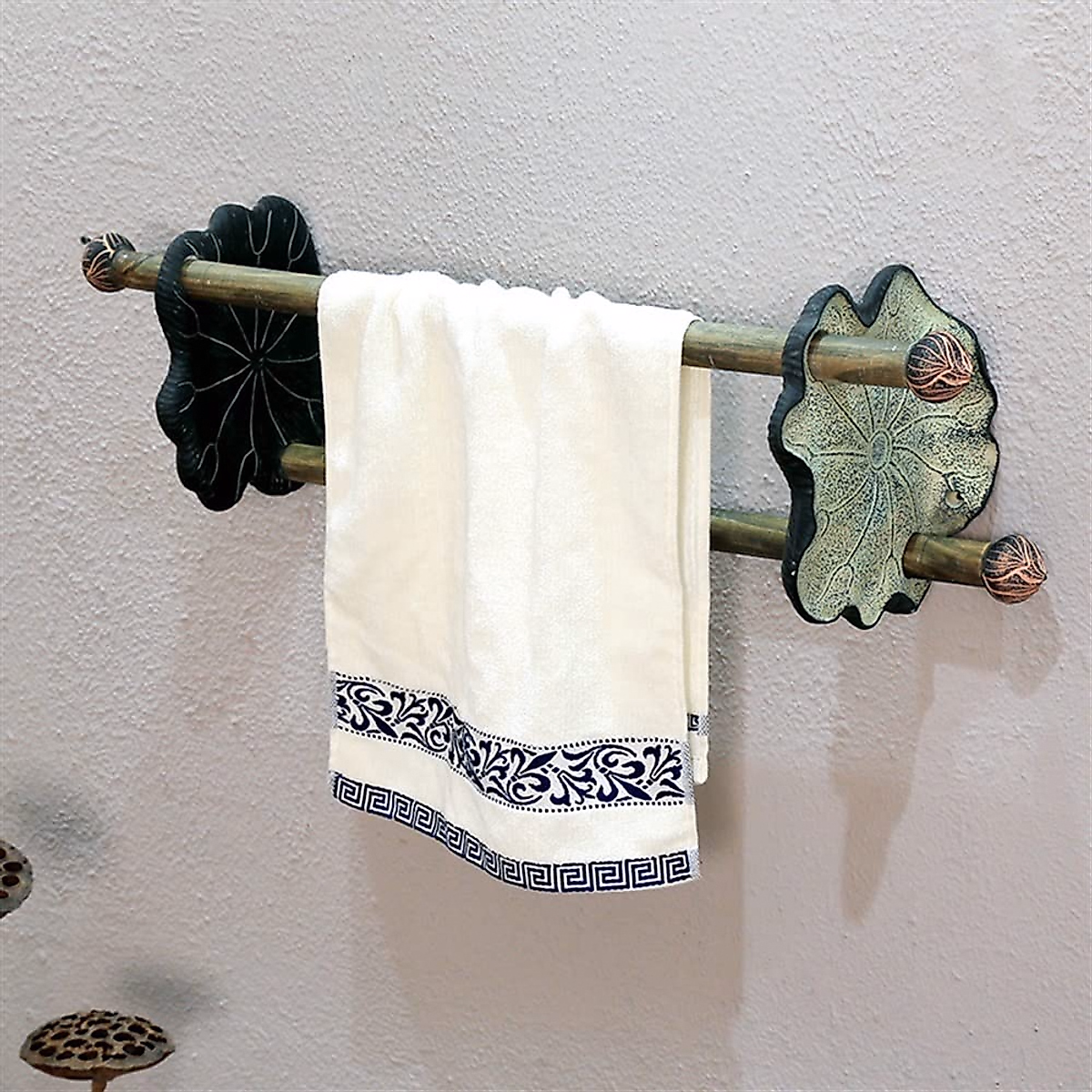 Bath Towel Bar Personality Retro Bathroom Rack Holder, Antique Bathroom Creative Art Hand Wash Towel Rack Towel Bar Rail Towel Holder