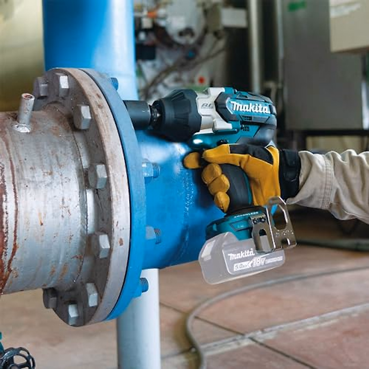 Makita XWT19XVZ 18V LXT® Lithium-Ion Brushless Cordless 3-Speed 1/2" Sq. Drive Utility Impact Wrench w/Detent Anvil, Tool Only