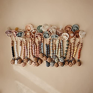 mushie 100% Silicone Baby Pacifier Clip BPA Free | Hera (Faux Wood)