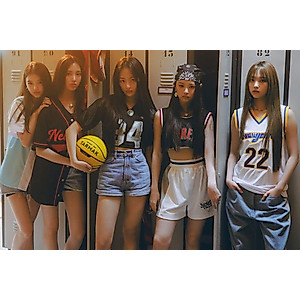 DREAMUS NewJeans New Jeans 1st EP Album Bluebook Version CD+Mini Poster On Pack+Log +Pin-up Book+Phoning Manual Book+ID Card+Sticker Pack+Photocard+Tracking Sealed (MINJI Version)