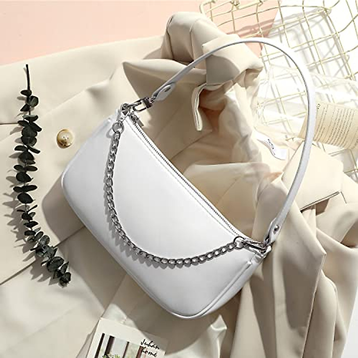 Loiral Small Purse for Women, Retro Classic Tote HandBag Mini Shoulder Bags Crocodile Pattern Clutch with Zipper Closure, White