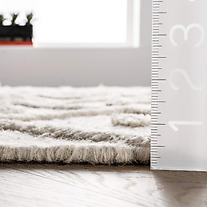 nuLOOM Jinny Moroccan Wool Tasseled Area Rug, 5x8, Ivory