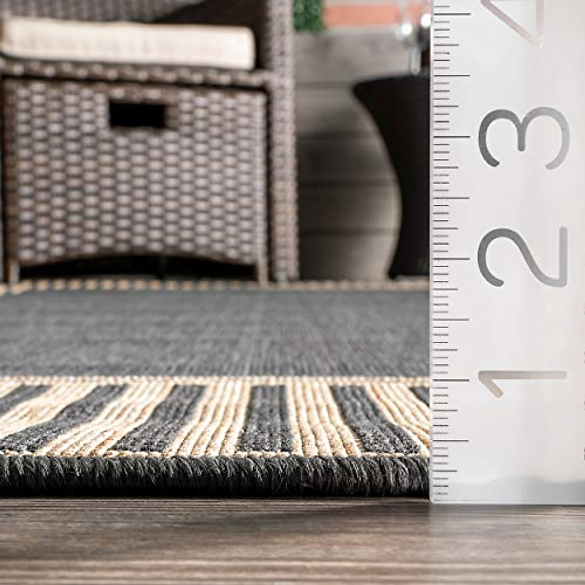 nuLOOM Asha Simple Border Indoor/Outdoor Area Rug, 6' 7" x 9', Dark Grey