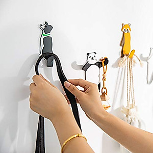 Gatuida Wall Hooks Rv Accessories 3pcs Animals Decorative Self Adhesive Hanger Hat Bags Hook Seamless Stick for Kids Room Kitchen Key Hanger Aesthetic Room Decor Hooks for Hanging
