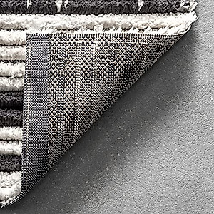 nuLOOM Carling Soft Shaggy Textured Contemporary Stripes Fringe Area Rug, 3' x 5', Beige