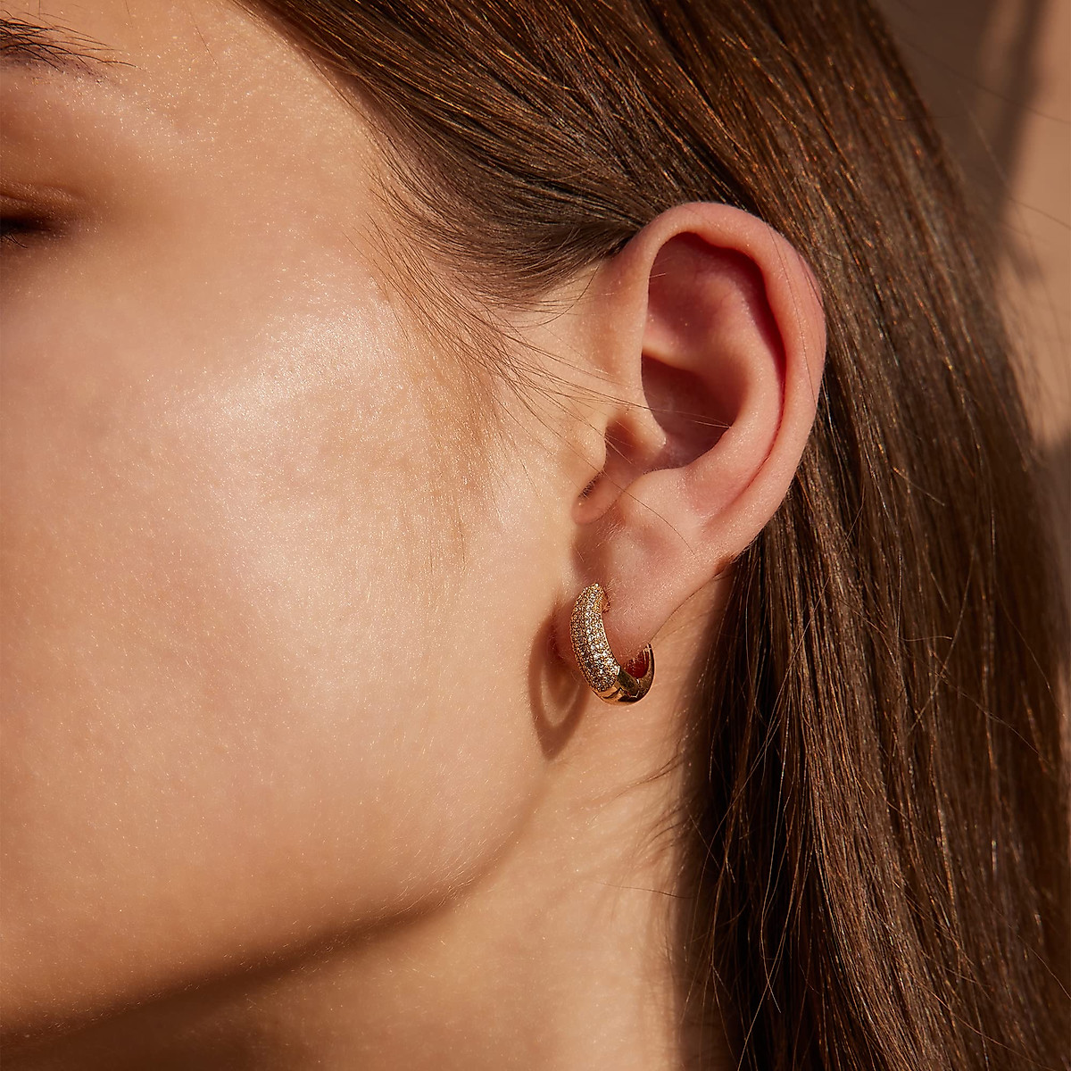 Valloey Rover Women Thick Huggie Hoop Earrings, 14K Plated Gold Dainty Cubic Zirconia Huggie Hoops Cute Hypoallergenic Hoop Earring Minimalist Jewelry Gifts for Lady