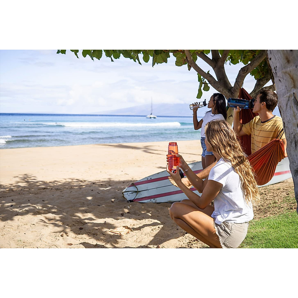 CamelBak Carry Cap BPA Free Water Bottle with Tritan Renew, 25oz, Charcoal