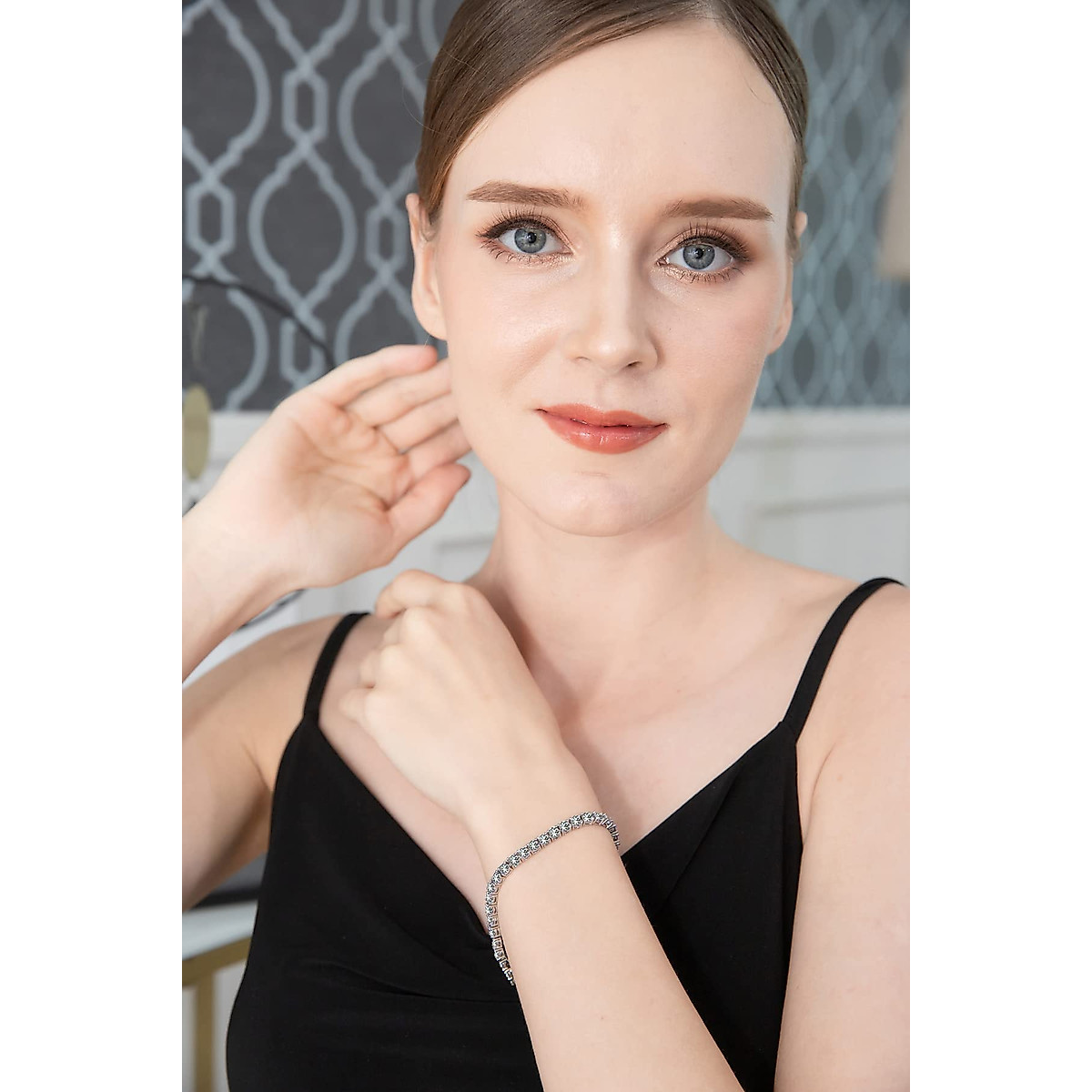 B. BRILLIANT Sterling Silver 4mm Synthetic White Sapphire Round-cut Tennis Bracelet for Women