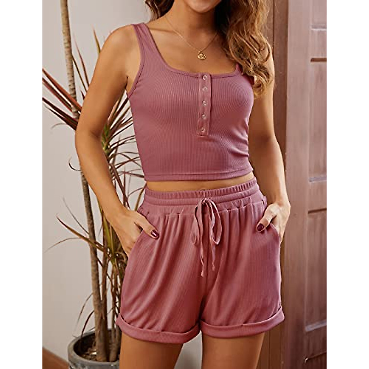 MEROKEETY Women's Summer Ribbed Pajama Set Crop Top and Shorts Sleeveless Lounge Outfits Sets with Pockets Maroon