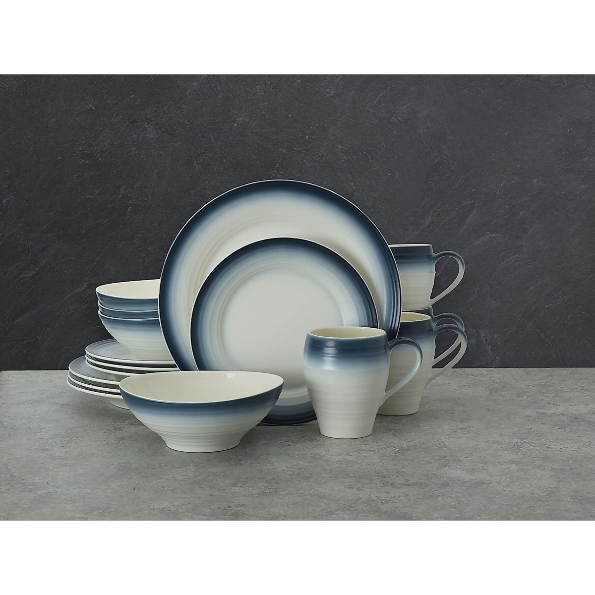 Mikasa Swirl 16-Piece Dinnerware Set, Service For 4, Blue