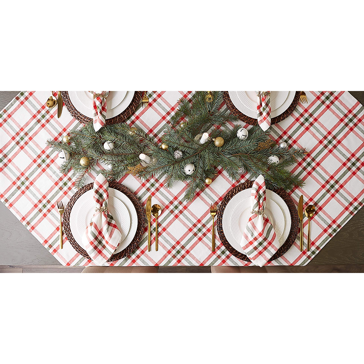 DII Jolly Christmas Tree Collection Holiday Table & Kitchen Décor, Tablecloth, 70" Round, Christmas Plaid